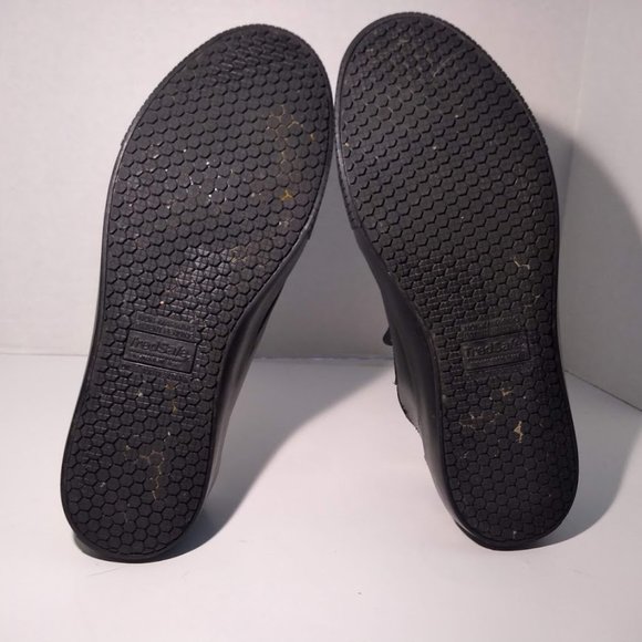Tredsafe | Shoes | Tredsafe Unisex Work Shoes Black Slip Resistant ...